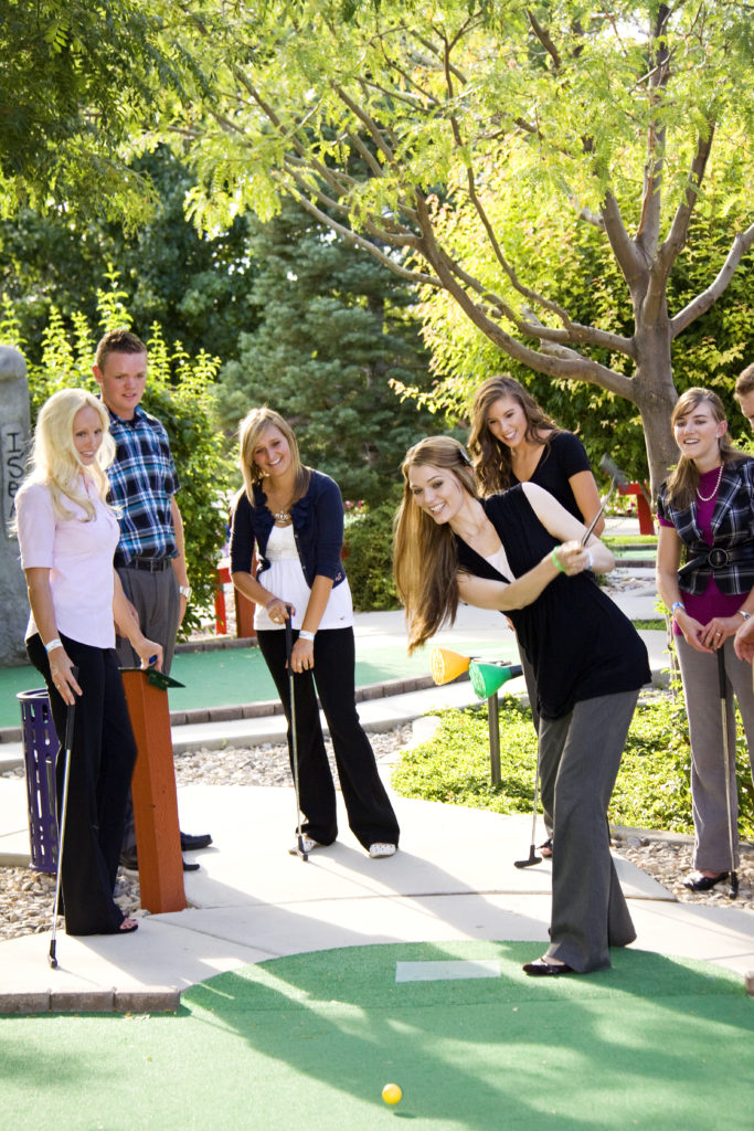 Mini-Golf: Knowing The Basics Before Visiting A Fun Center